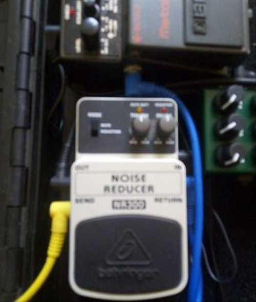 Гитарная педаль эффектов Behringer nr300 noise