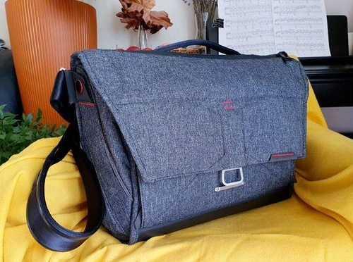 Фотосумка Peak Design Messenger Bag 15" V1