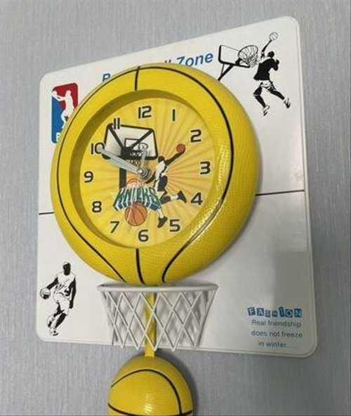 Часы с маятником детские баскетбол