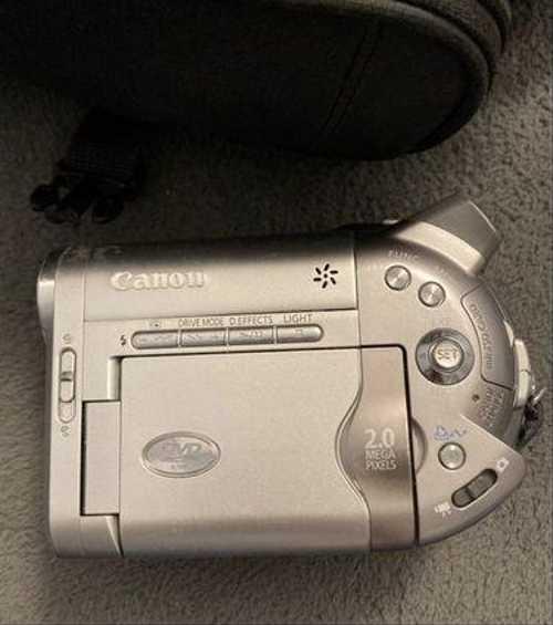 Видеокамера Canon DC20