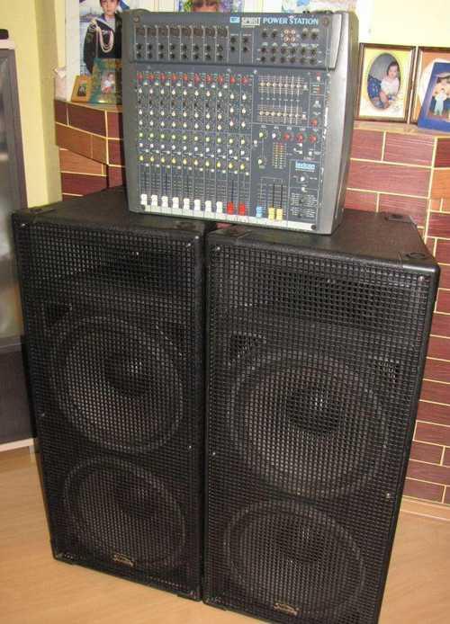 2 Проф колонки SK 2000W активный микшер Soundcraft