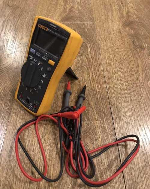 Мультиметр Fluke 117