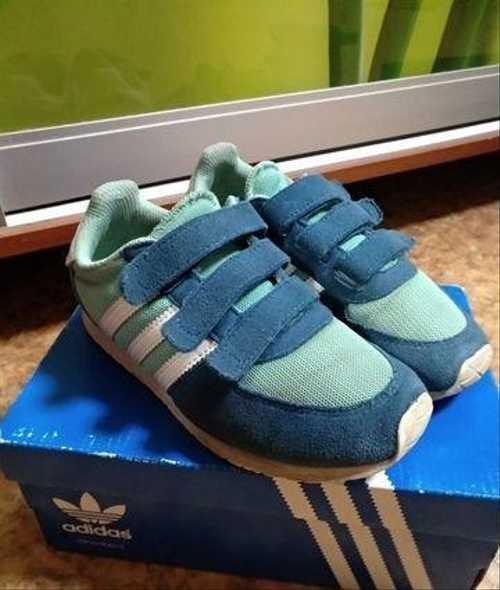 Кроссовки adidas оригинал 31