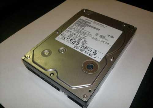 Hitachi hgst HDT725025vlat80 (250gb IDE )