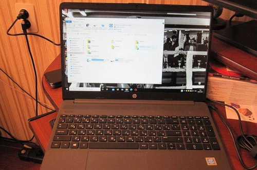 Ноутбук HP Laptor 15-dw1xxx