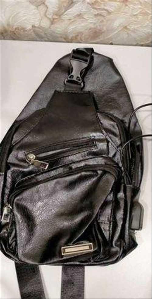 Сумка на одной лямке