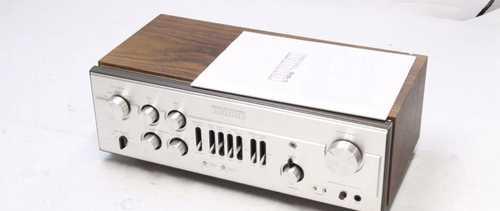 Транзисторный предусилитель Luxman C-1010