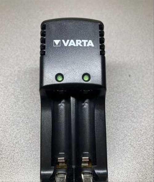 Зарядное устройство Varta AA и AAA