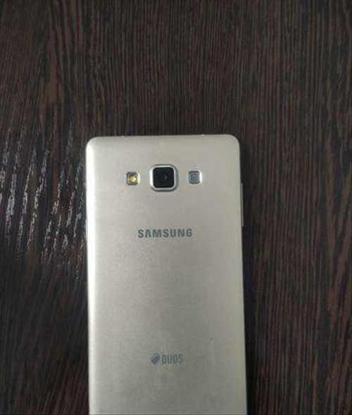Samsung A700, 2015