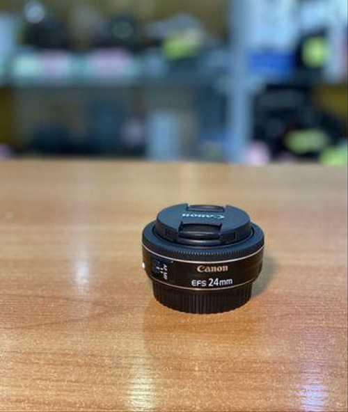 Canon EF-S 24mm f/2.8 STM