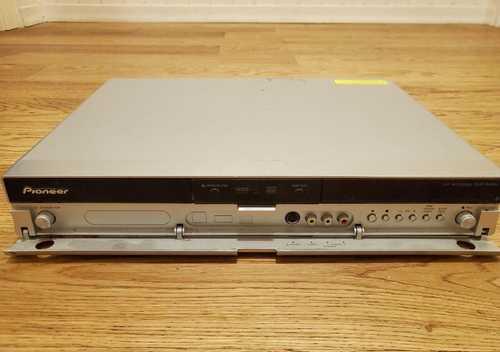 DVD рекордер Pioneer с тв тюнером и жестким диском