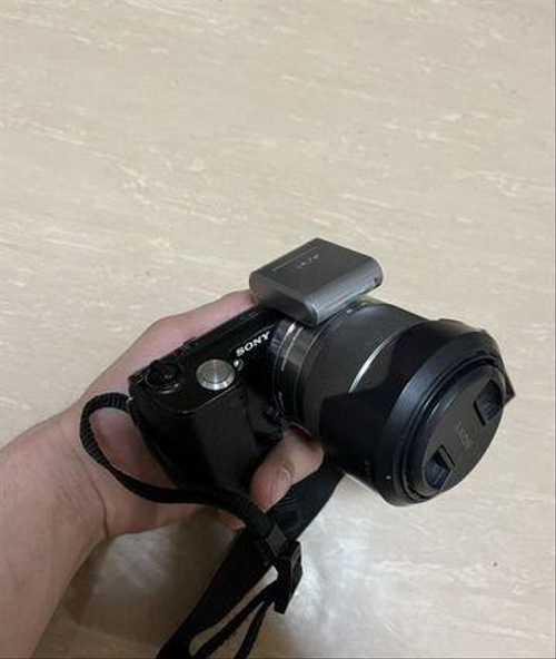 Беззеркльный цифровой фотоаппарат