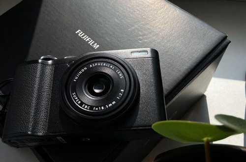 Компактный фотоаппарат Fujifilm xf10