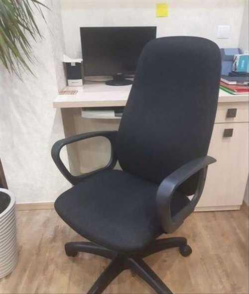 Компьютерное, офисное кресло
