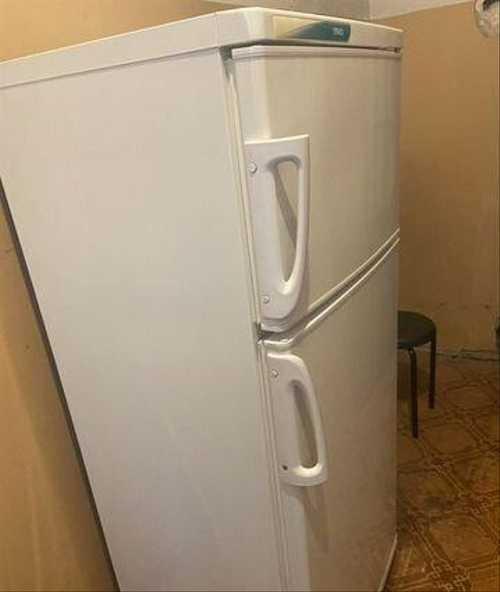 Холодильник Stinol 242q.002