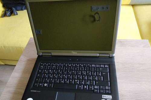 Ноутбук Fujitsu Siemens Esprimo Mobile M9400