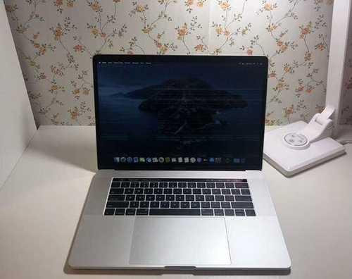 MacBook Pro 15 2016 2.6GHz 16GB 256SSD