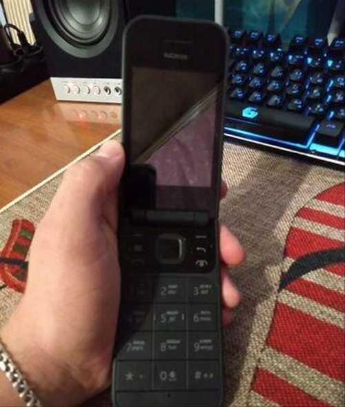 Продам Телефон Nokia 2720 Flip Dual sim