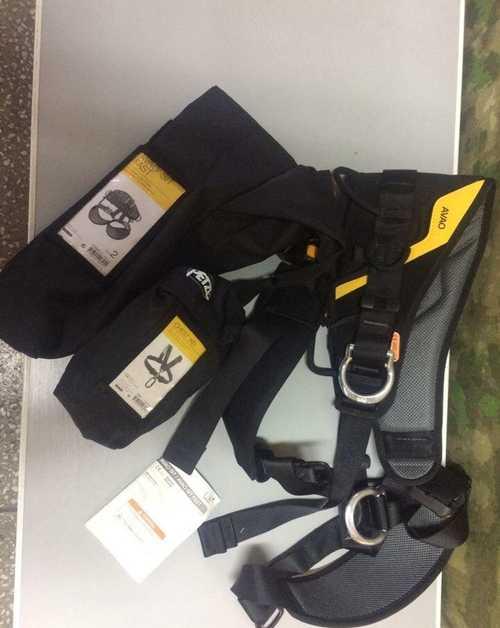 Туристическая обвязка Petzl Avao Sit + Chest AIR