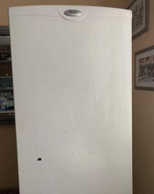 Холодильник Whirpool ARC 5250