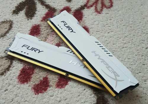 Kingston fury white