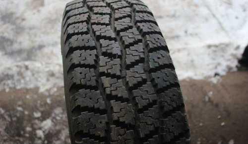 Nokian 225/75 R16