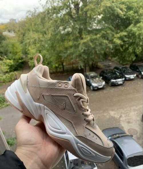 Кроссовки осенние женские Nike M2K Tekno