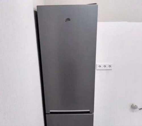 Холодильник двухкамерный веко новый