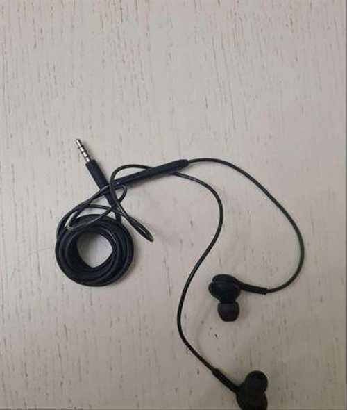 Наушники AKG Samsung s8+