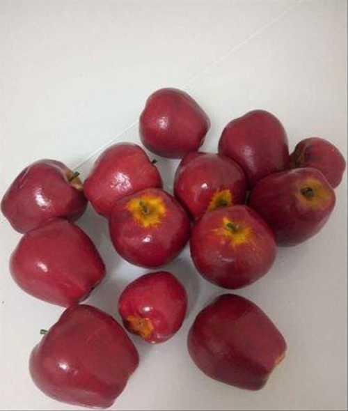 Яблоко декоративное искуственное/ Муляж фрукты