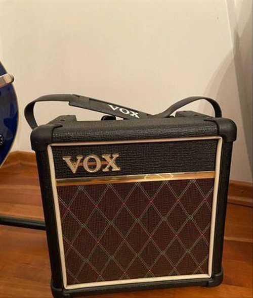 Портативный комбоусилитель Vox Mini 5