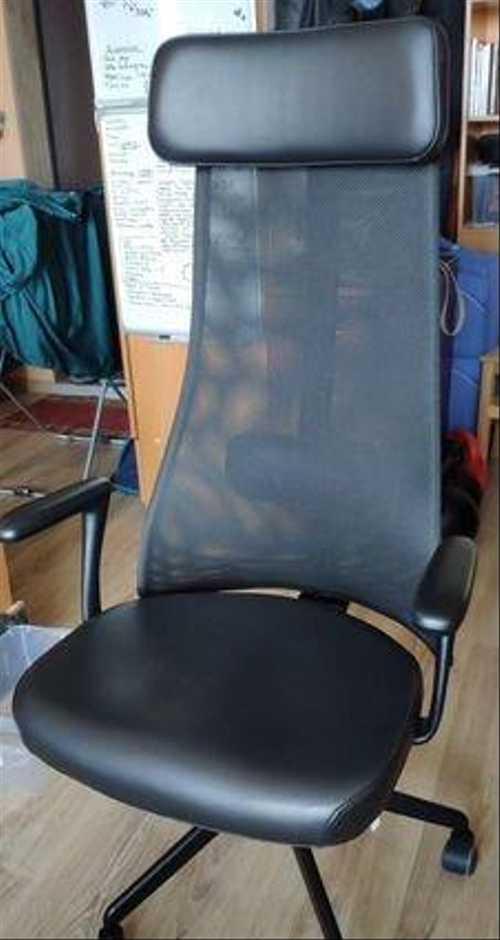 Кресло икеа эрвфьеллет (кожа)