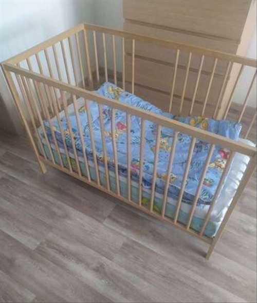 Детская кроватка IKEA + два матраса