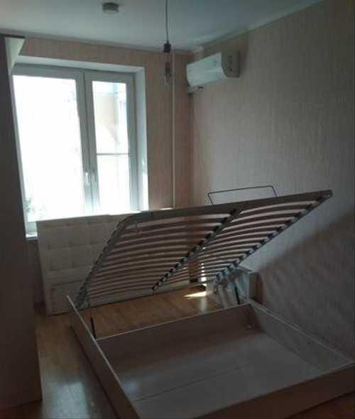 Кровать с лифтом