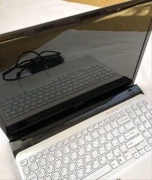 Ноутбук Sony Vaio SVE151C11V