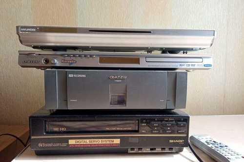 DVD плееры, видеомагнитофоны VHS в ассортименте