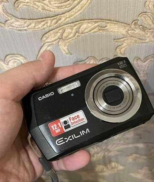 Компактный фотоаппарат Casio Exilim EX-Z16