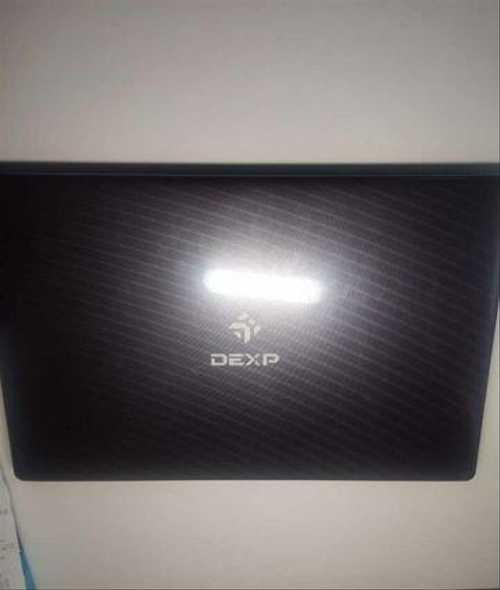 Ноутбук Dexp W670SFQ (HD+)
