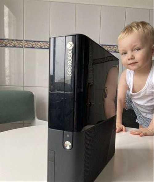 Xbox 360 + кинектик