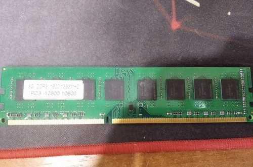 KHX1600C10D3/8GX
