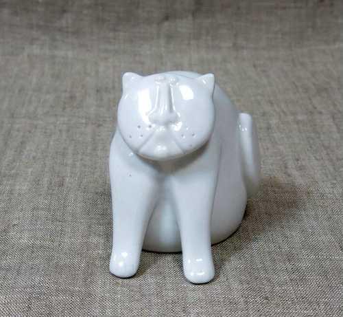 Статуэтка фарфоровая кот, Royal Dux Bohemia, чехия