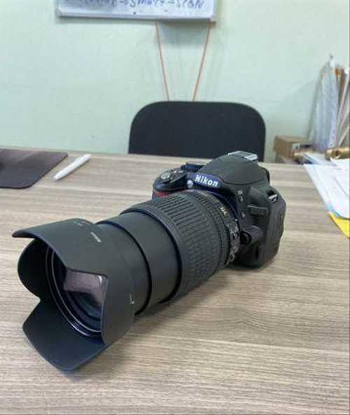 Зеркальный фотоаппарат Nikon d3100