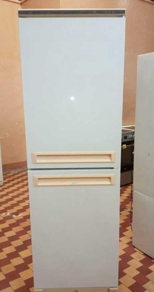 Холодильник Стинол-102 Кшмх 305/117, высота-185 см
