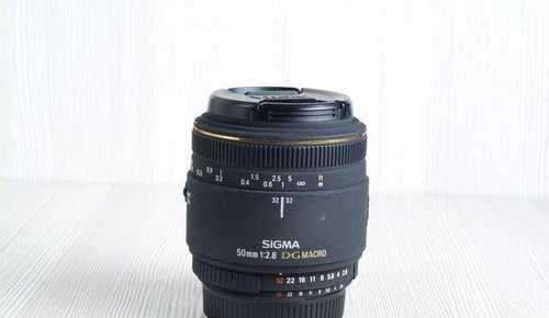 Обьектив Sigma Nikon 50mm f/2.8 DG macro