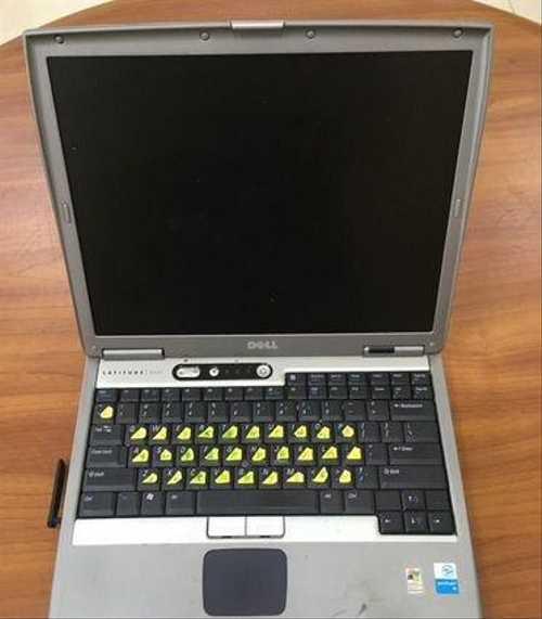 Ноутбук Dell Latitude D600