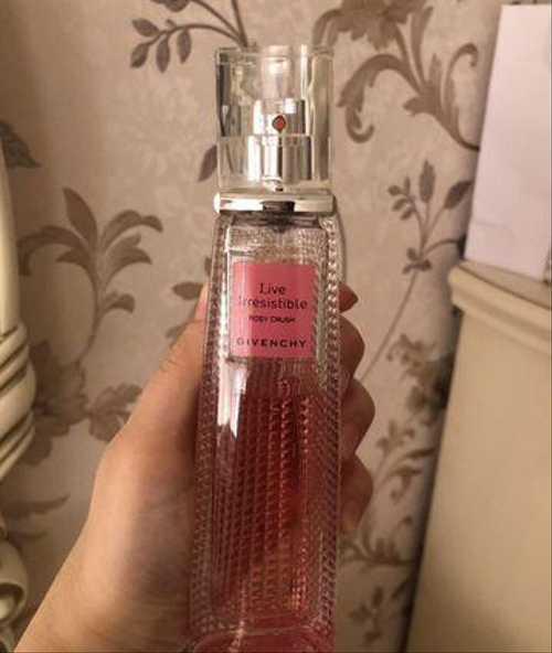 Live Irresistible Rosy Crush живанши парфюм