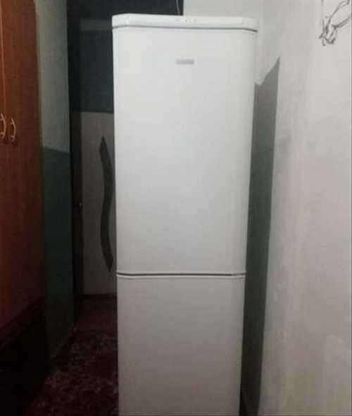 Холодильник Электролюкс 2-камерный отс
