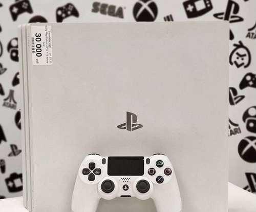 Sony Playstation 4 PRO Glacier White/Black Б/У