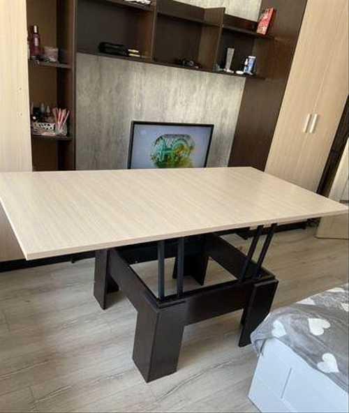Встроенный раскладной кухонный стол