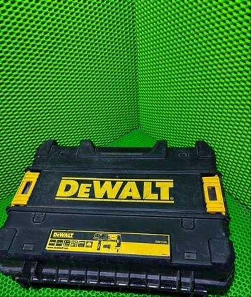 Перфоратор Dewalt d25144k